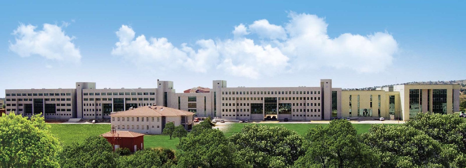 Uşak Üniversitesi - Türkiyədə təhsil | xaricdetehsil.biz